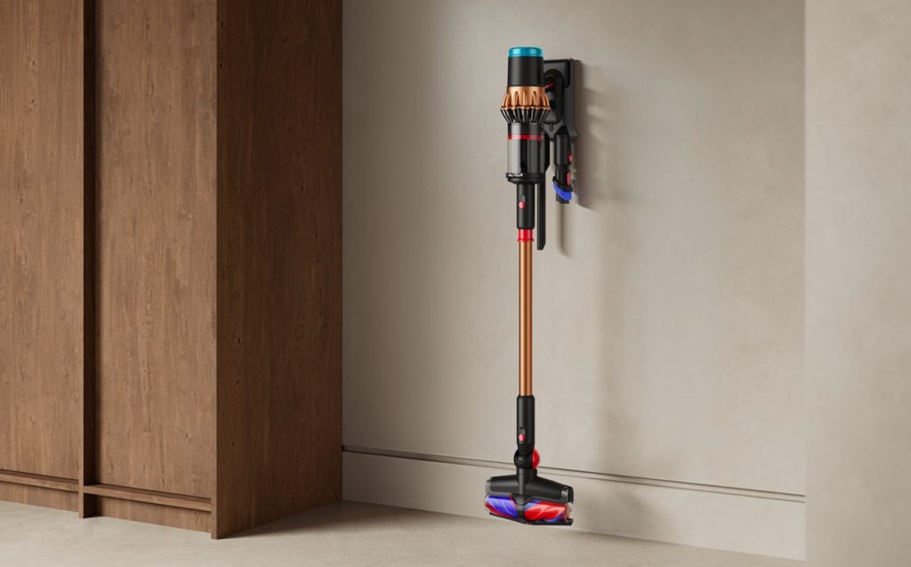 Dyson V16 Piston Animal Cordless Vacuum Cleaner Review: Tangle-Free and ...